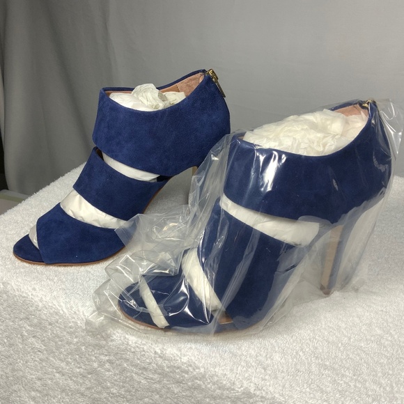 Ava & Aiden | Shoes | Nib Ava Aiden Pixie Blue Suede Heels Mismatch ...